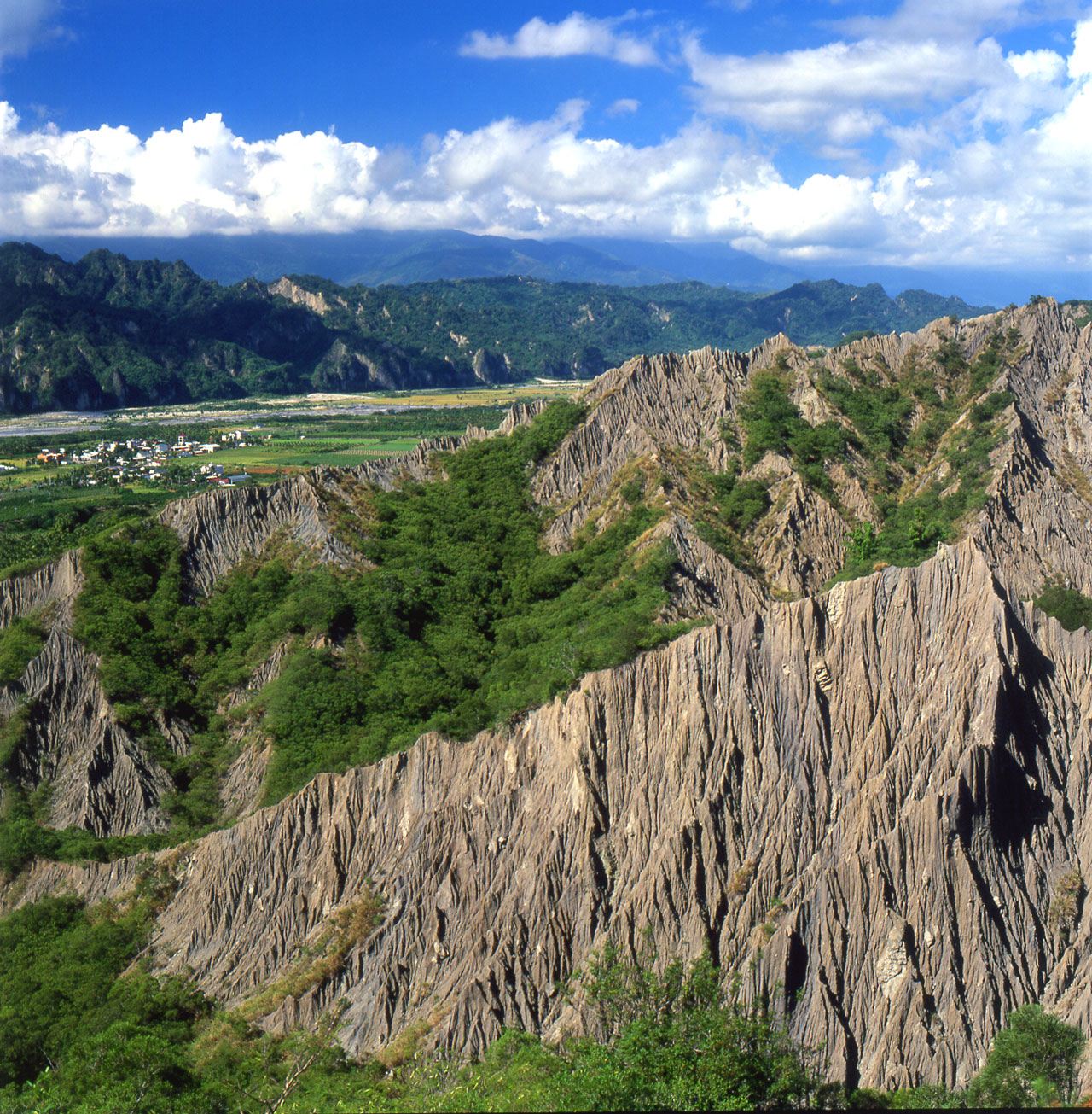 Three-day Tour of Beinan Site/Liji Badlands/Luoshan/Walami Trail ...